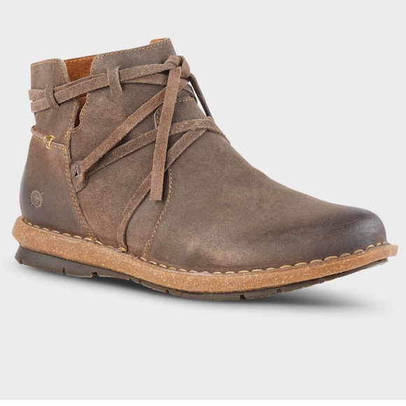 Born | Shoes | Born Womens Tarkiln Ankle Boots In Brown Size 95 | Poshmark